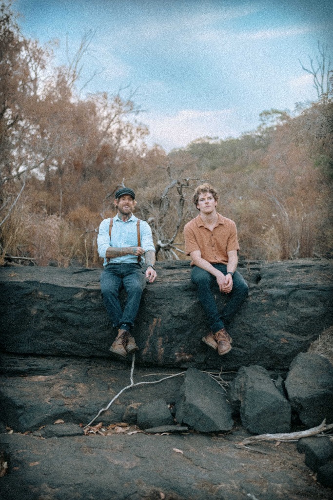 Salt Tree Club Stereo